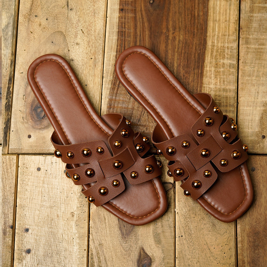 Flat Shoes & Ladies Chappal Designs – Perfect for Every Occasion